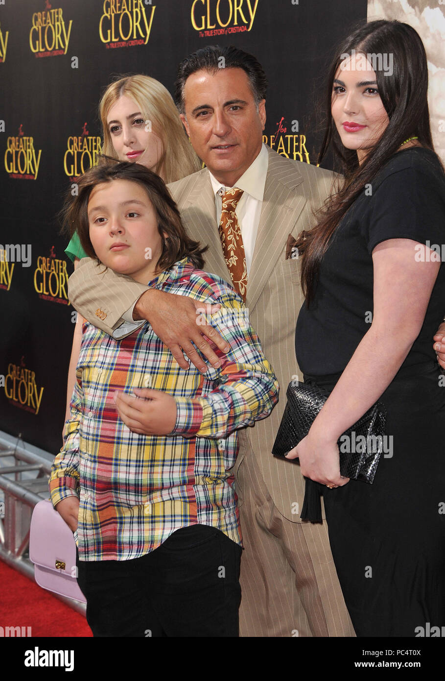 Andy Garcia With Son And Daughter Stockfotos & Andy Garcia With Son And ...