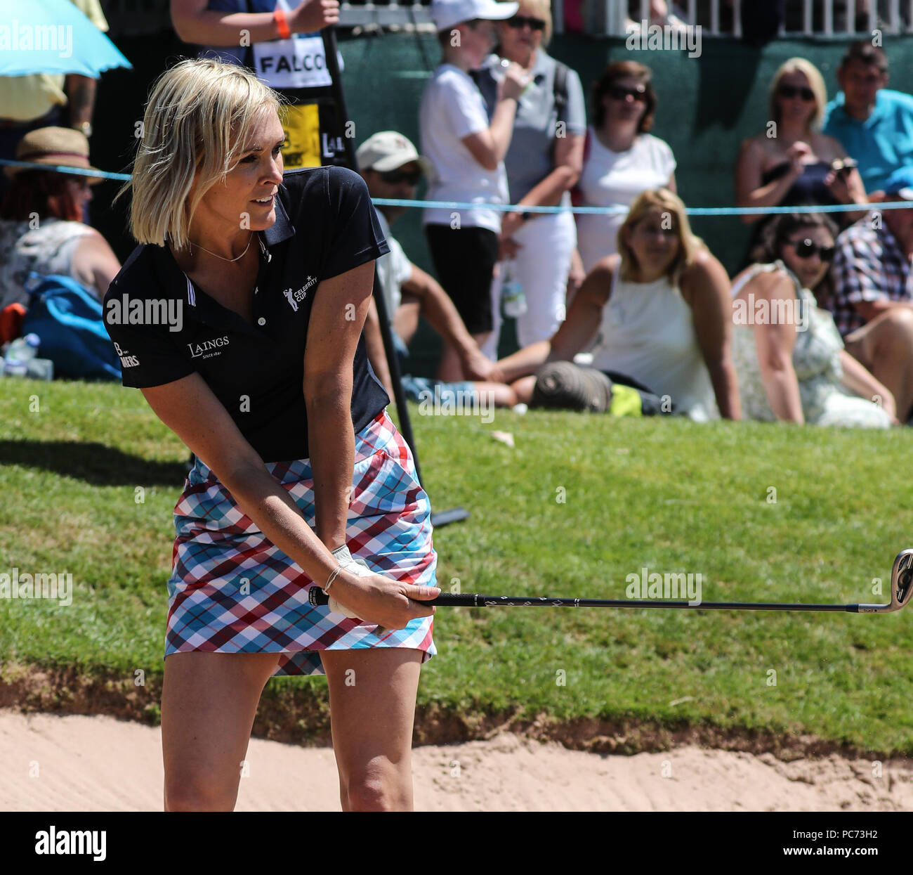 Celeb Cup Golf Stars der TV, Musik und Sport konkurrieren in der ...