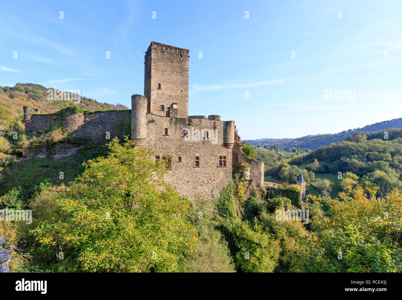 Frankreich, Aveyron, Belcastel, beschriftet Les Plus beaux villages de ...