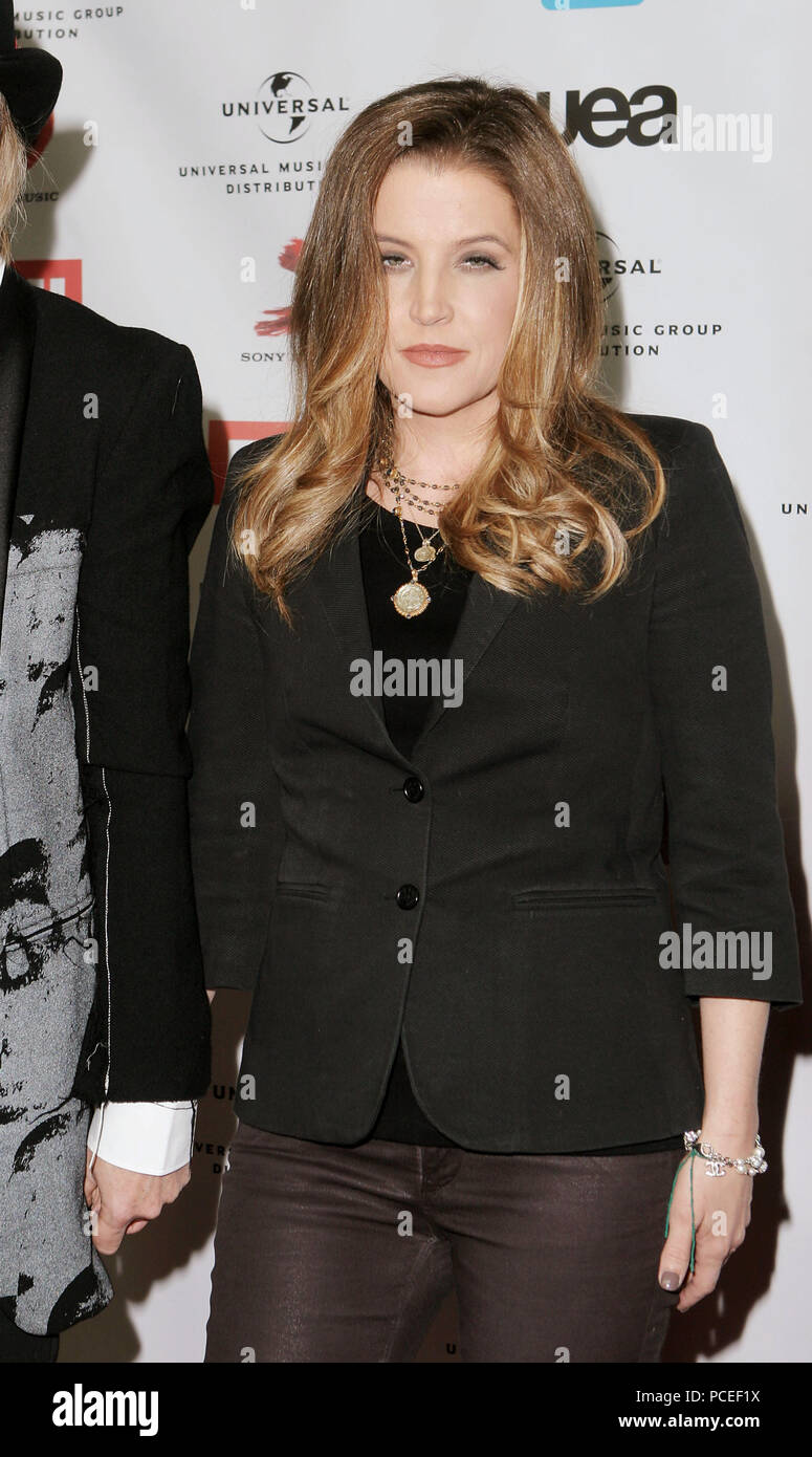 Lisa marie presley eine person -Fotos und -Bildmaterial in hoher ...