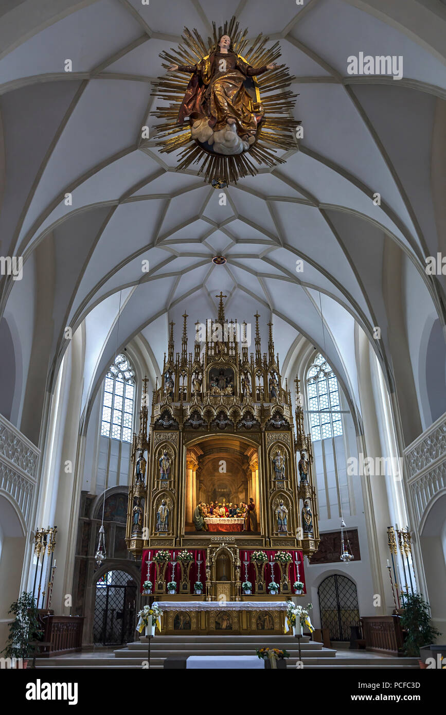 Innenraum der kirche maria himmelfahrt -Fotos und -Bildmaterial in hoher Auflösung – Alamy