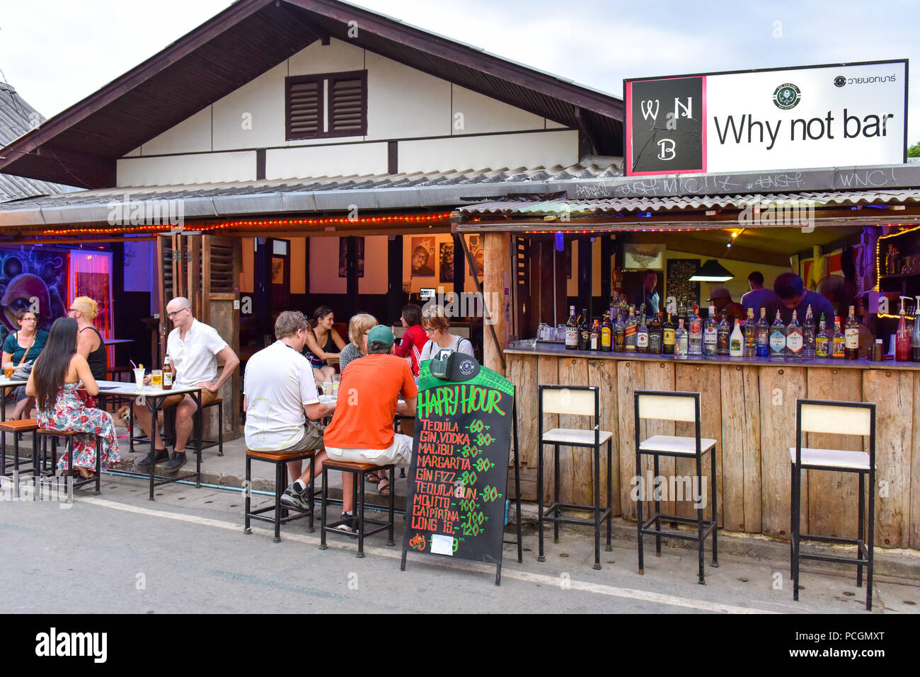 Bars pai thailand -Fotos und -Bildmaterial in hoher Auflösung – Alamy