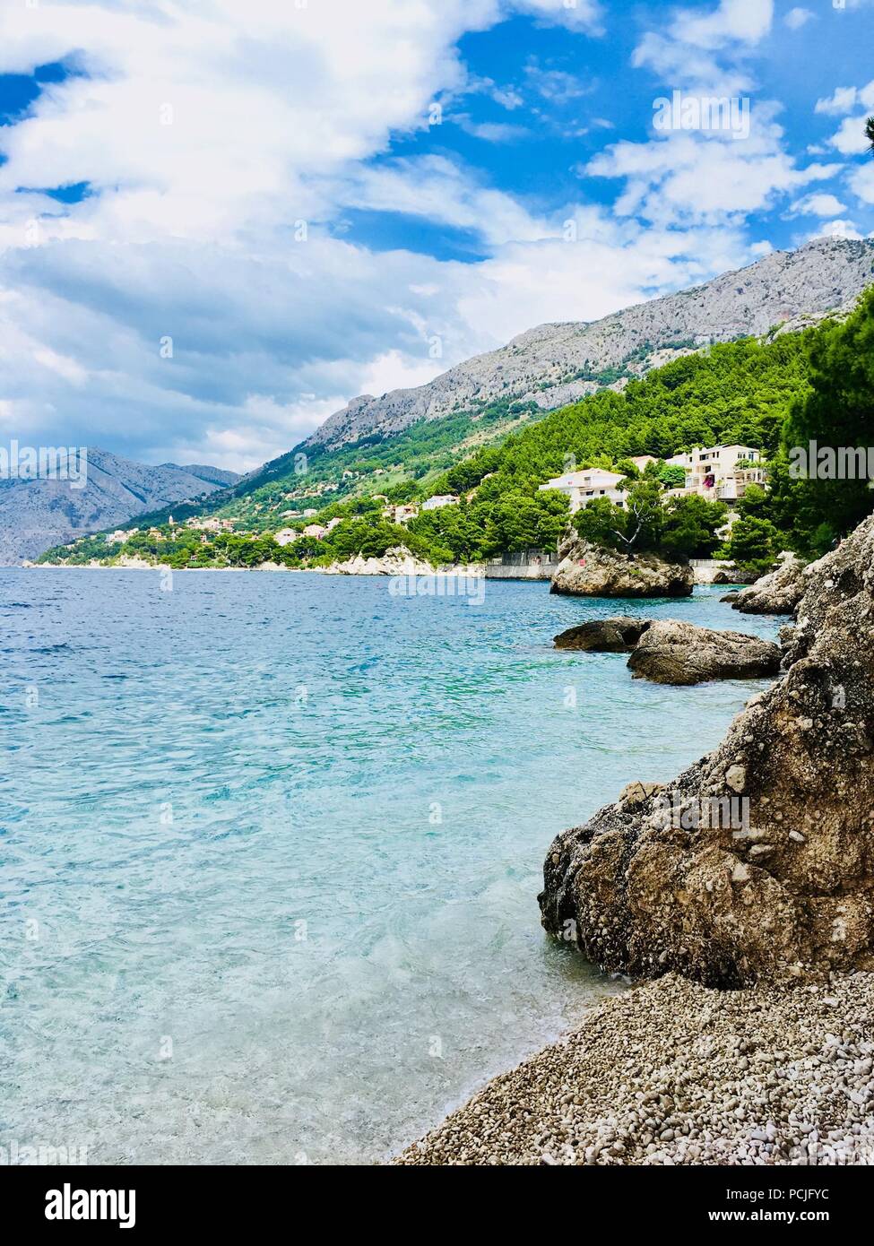 Beach punta rata brela makarska -Fotos und -Bildmaterial in hoher ...