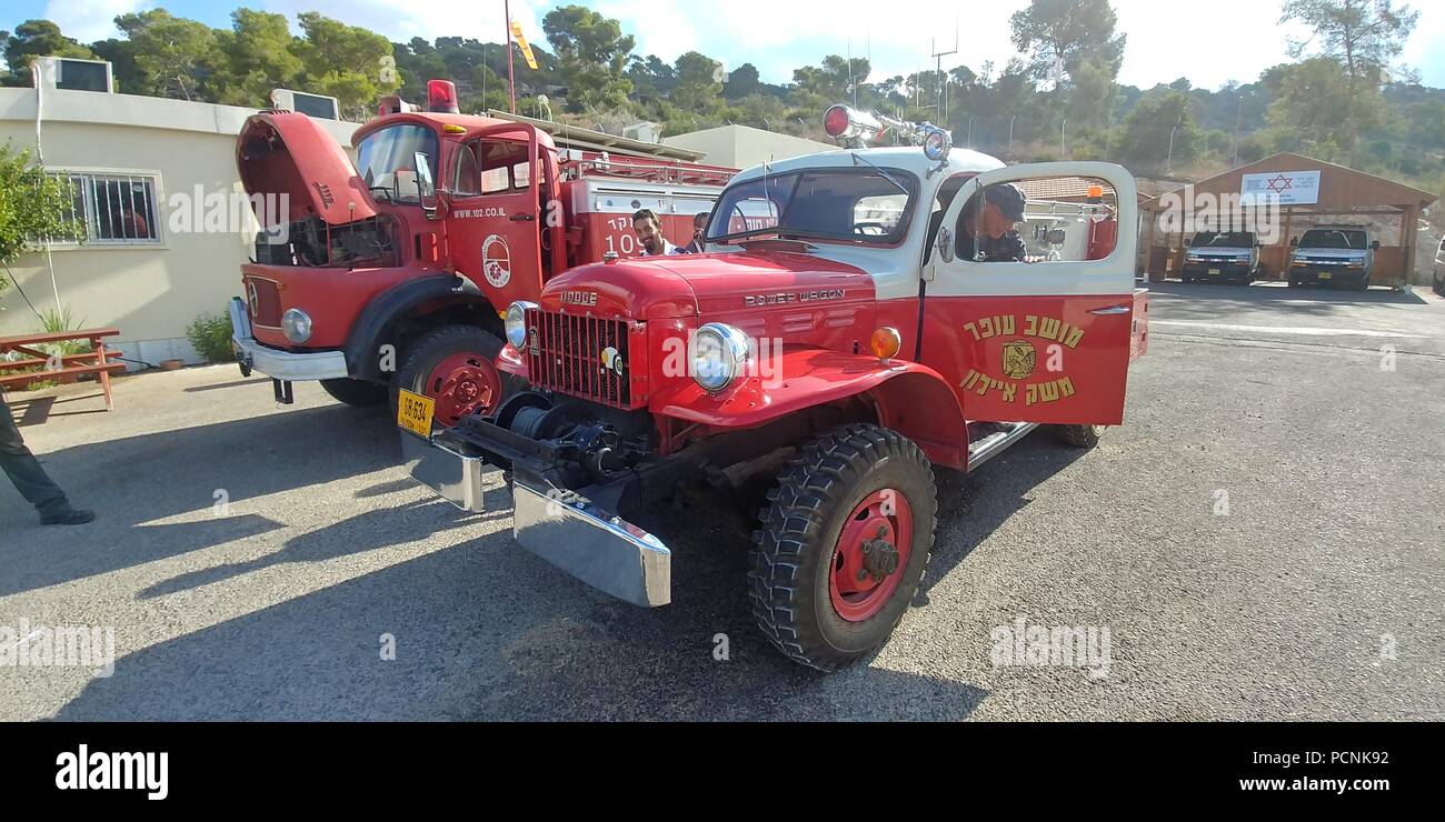 Ein altes Feuerwehrauto in der Feuerwehr Museum, Israel Stockfotografie ...