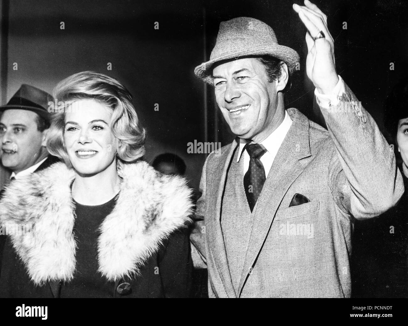 Actress rachel roberts -Fotos und -Bildmaterial in hoher Auflösung – Alamy