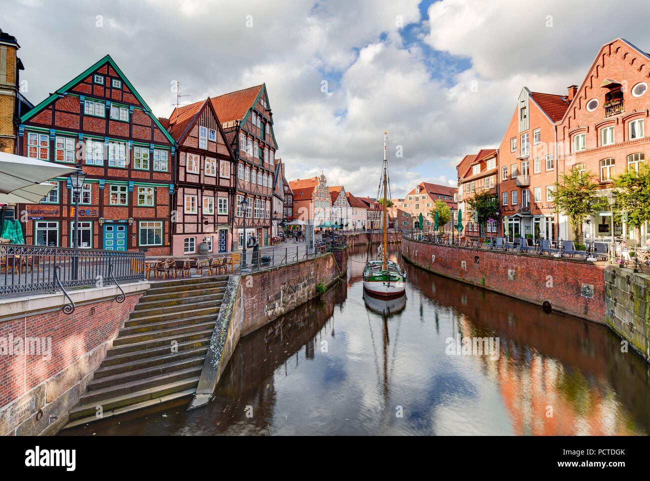 Hanse Hafen, Fachwerkhäuser, Stade, Altes Land, Niederelbe ...