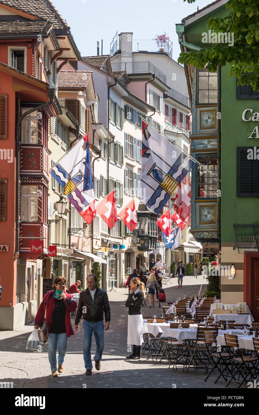 Schweizer augustinergasse -Fotos und -Bildmaterial in hoher Auflösung ...
