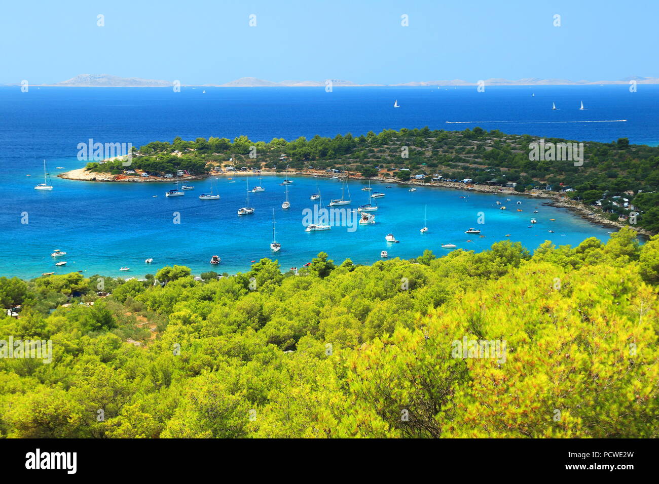 Strand Kosirina auf der Insel Murter, Kroatien Stockfotografie - Alamy