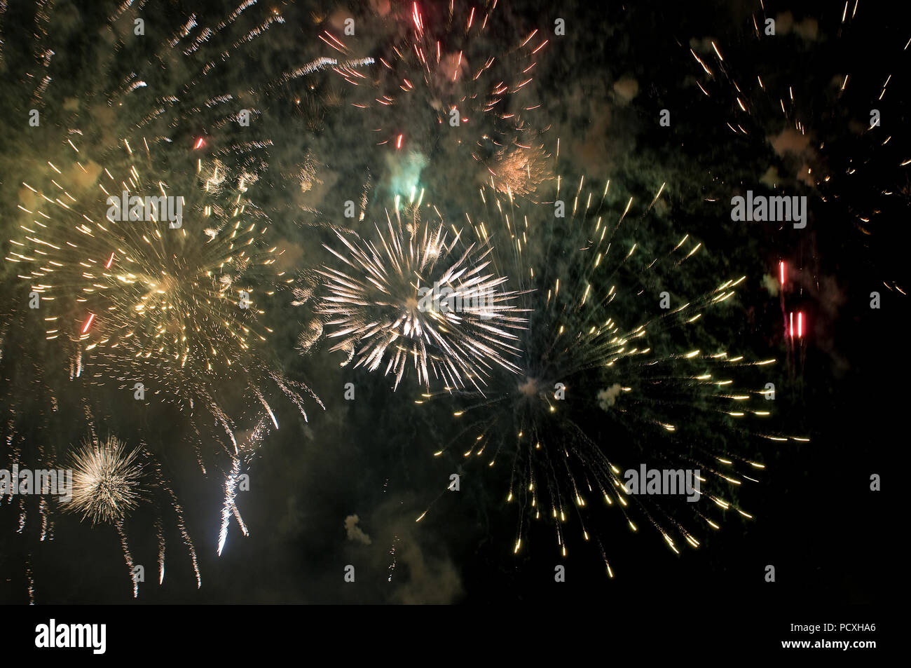 Feux difice -Fotos und -Bildmaterial in hoher Auflösung – Alamy