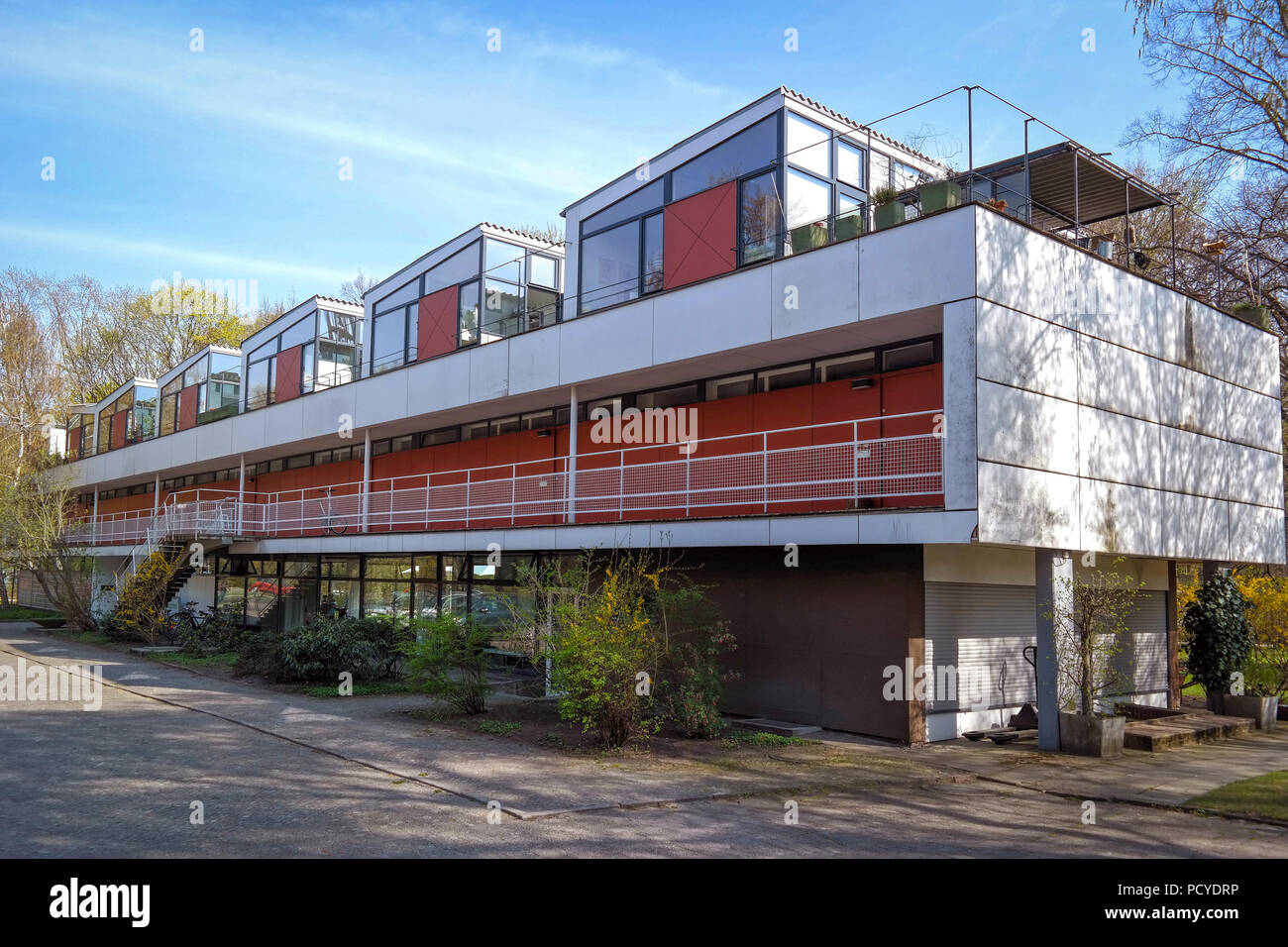 Eternithaus berlin hansaviertel architecture -Fotos und -Bildmaterial in hoher Auflösung – Alamy