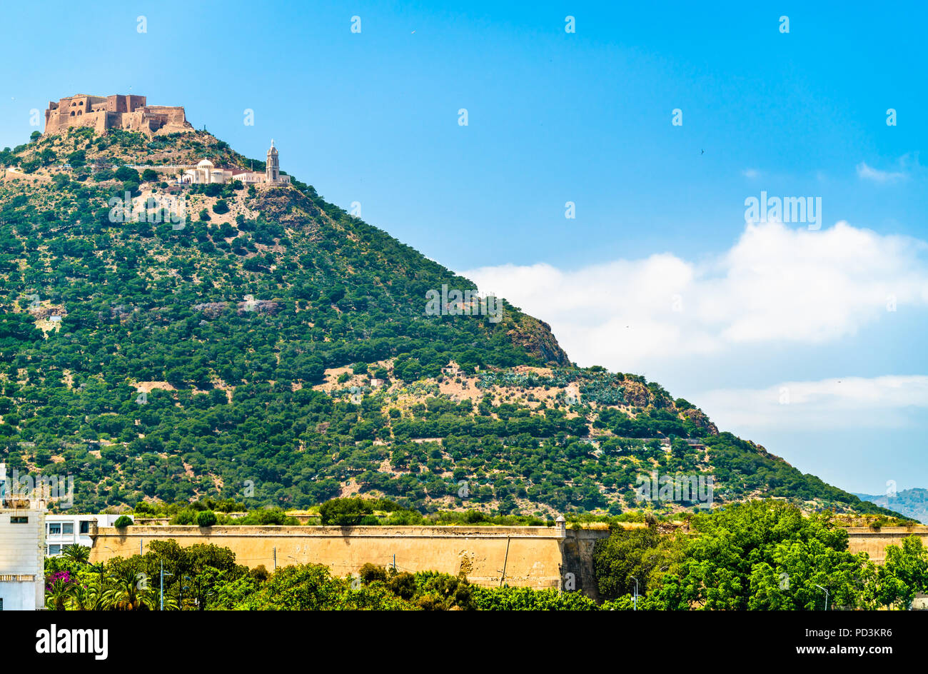 Afrikanische architektur -Fotos und -Bildmaterial in hoher Auflösung – Alamy