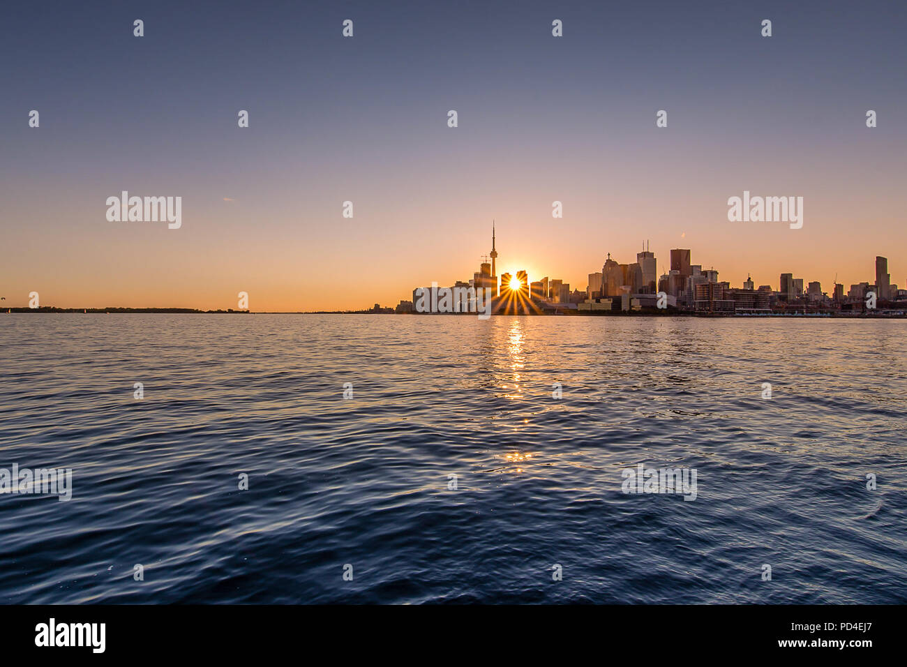 Toronto pier -Fotos und -Bildmaterial in hoher Auflösung – Alamy