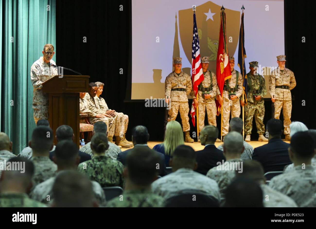 Sgt maj clifford wiggins -Fotos und -Bildmaterial in hoher Auflösung ...