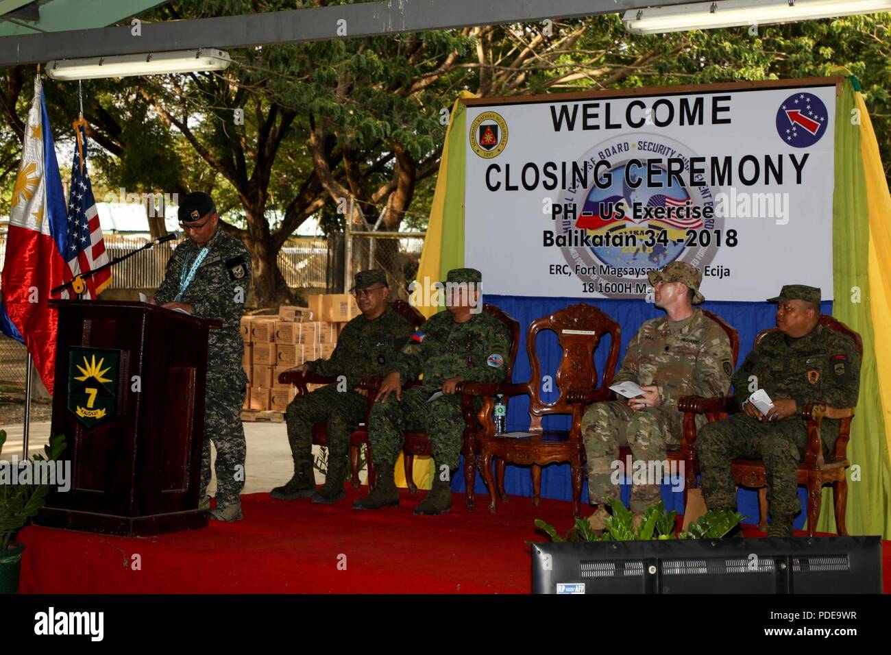 Philippine army light reaction regiment -Fotos und -Bildmaterial in ...