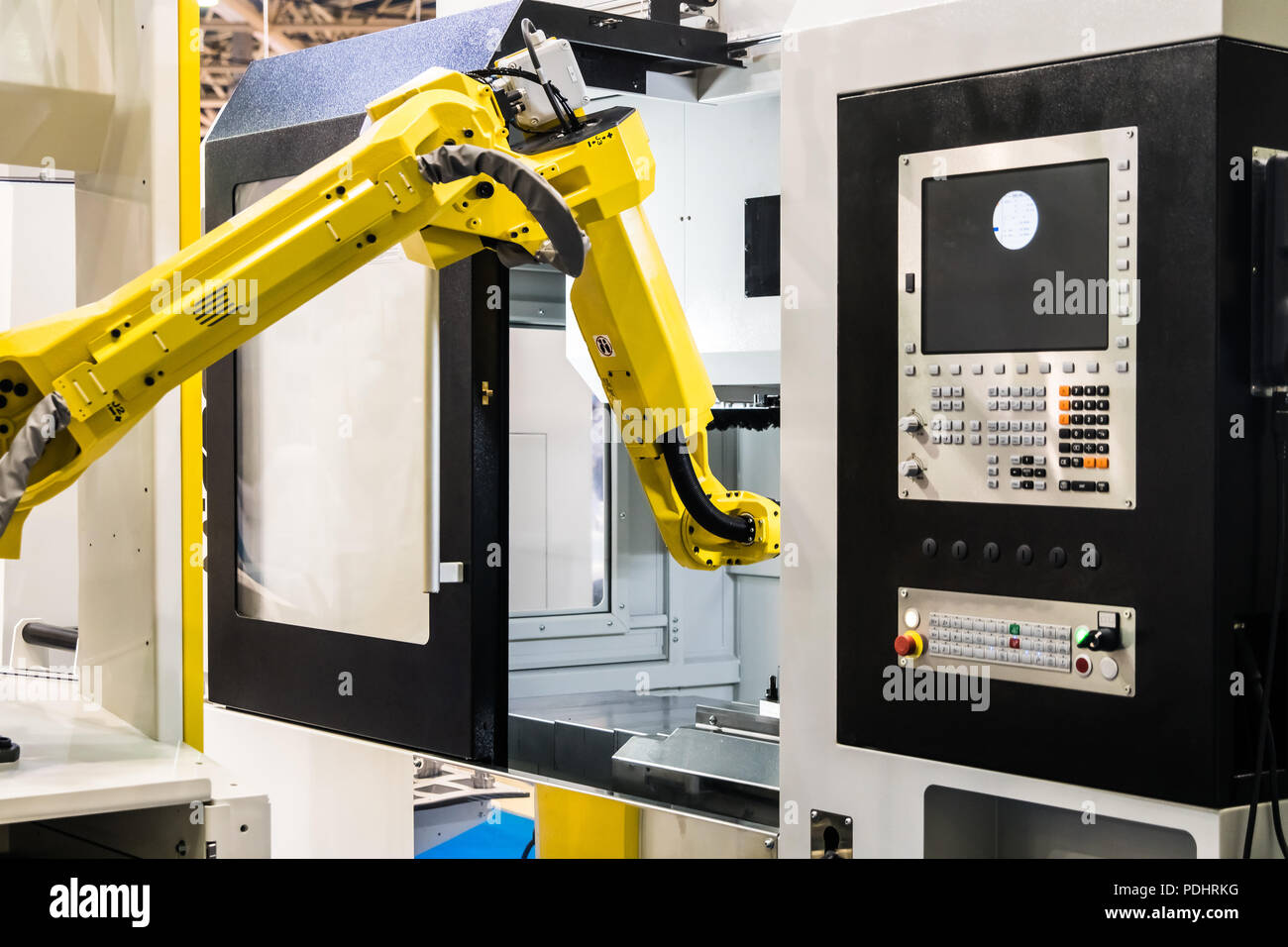 Greifer machine -Fotos und -Bildmaterial in hoher Auflösung – Alamy
