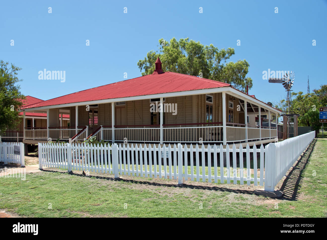 Ehemalige unteroffiziere -Fotos und -Bildmaterial in hoher Auflösung ...