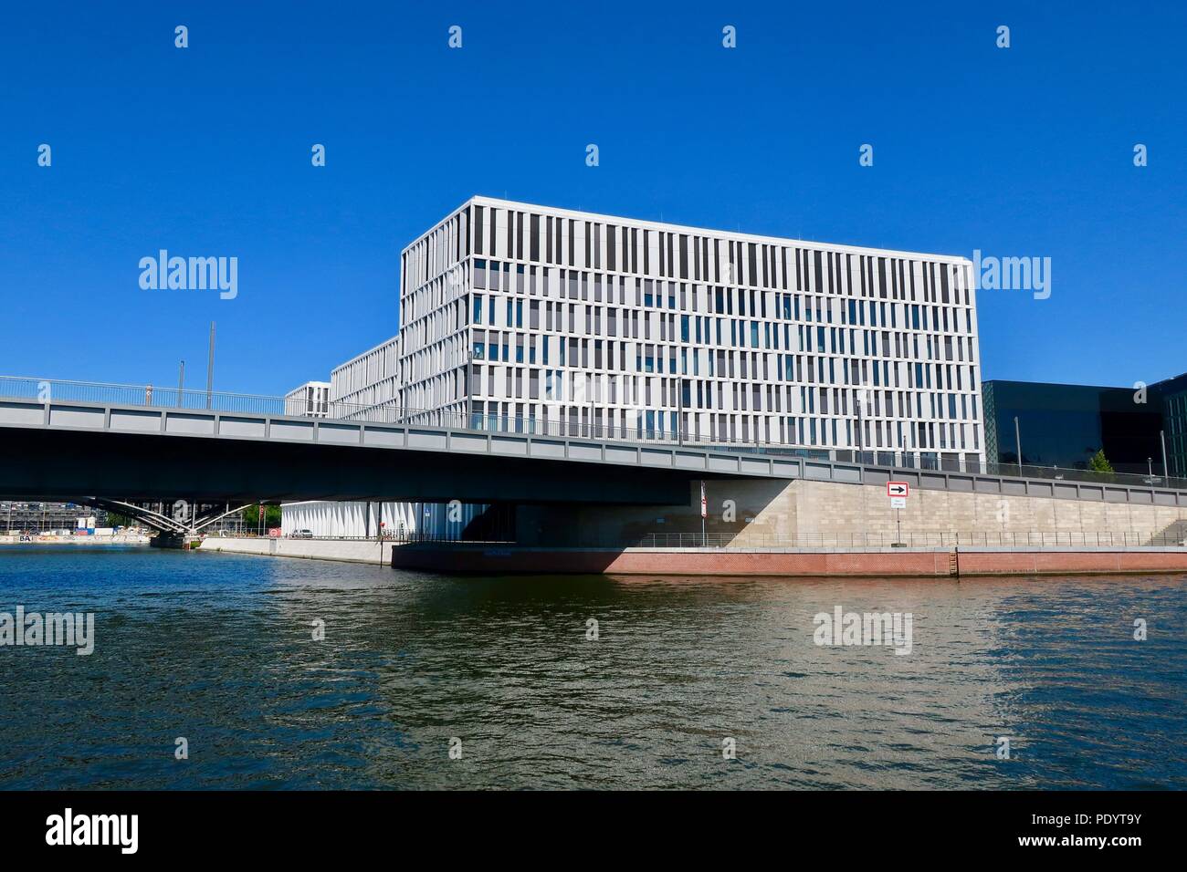 Pwc building -Fotos und -Bildmaterial in hoher Auflösung – Alamy