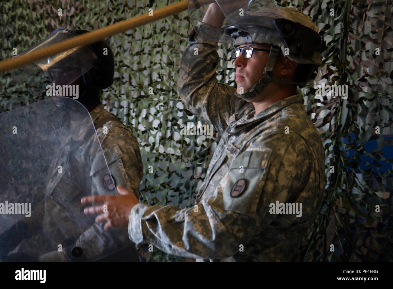 252 kombiniertes waffenregiment -Fotos und -Bildmaterial in hoher ...