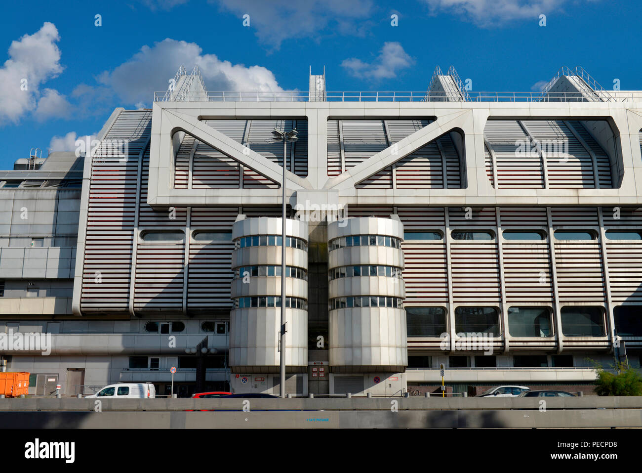 Berlin congress centre -Fotos und -Bildmaterial in hoher Auflösung – Alamy