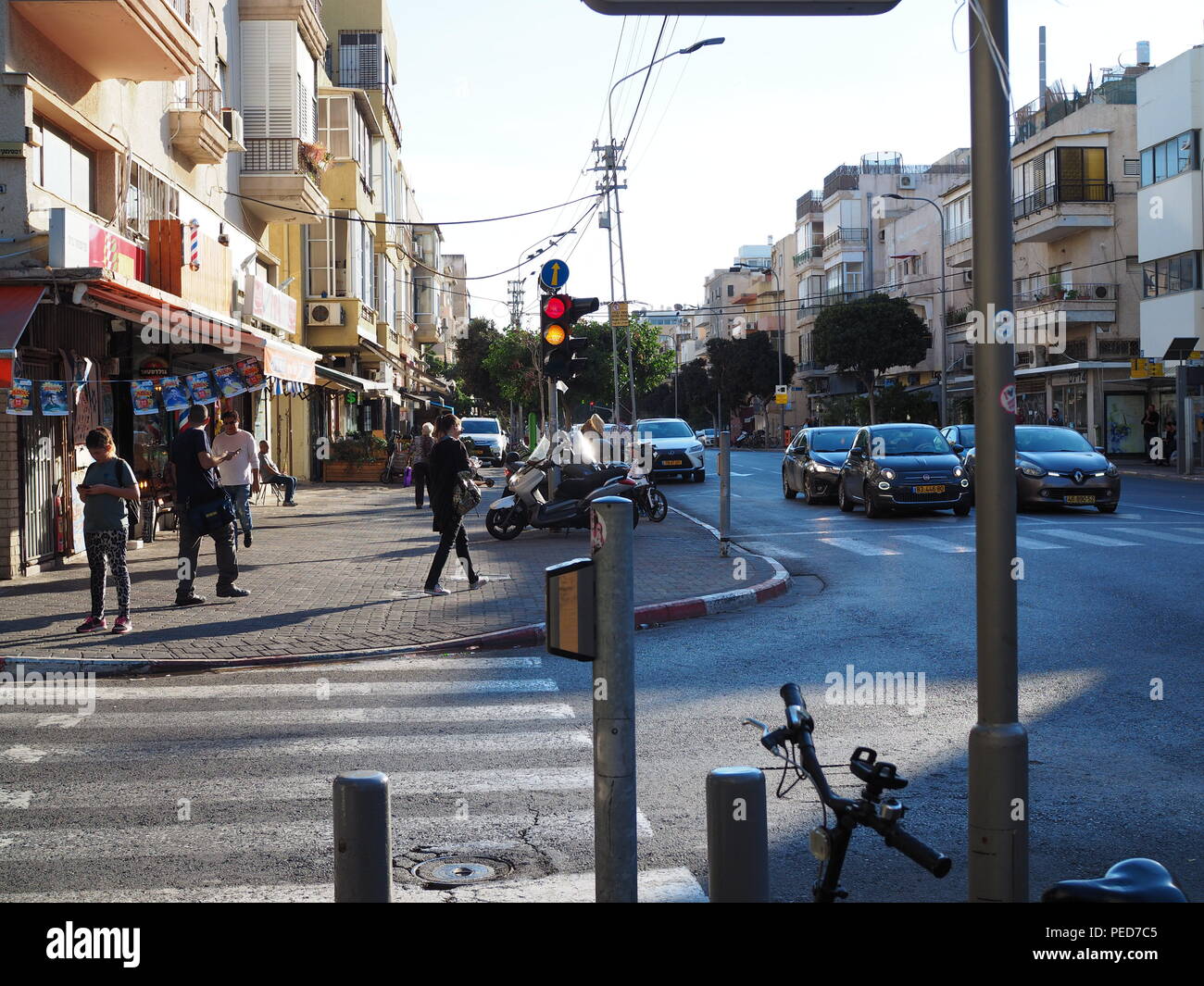 Restaurants jerusalem -Fotos und -Bildmaterial in hoher Auflösung – Alamy