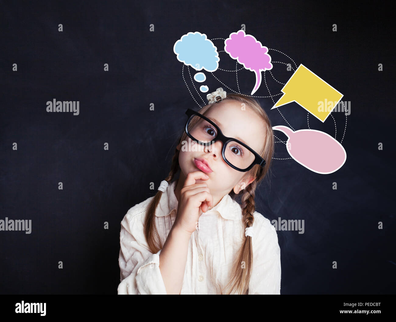 Denkendes Kind Stockfotos und -bilder Kaufen - Alamy