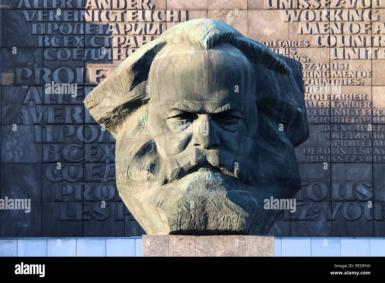 CHEMNITZ, Deutschland - Mai 8, 2018: Karl-Marx-Monument in Chemnitz ...