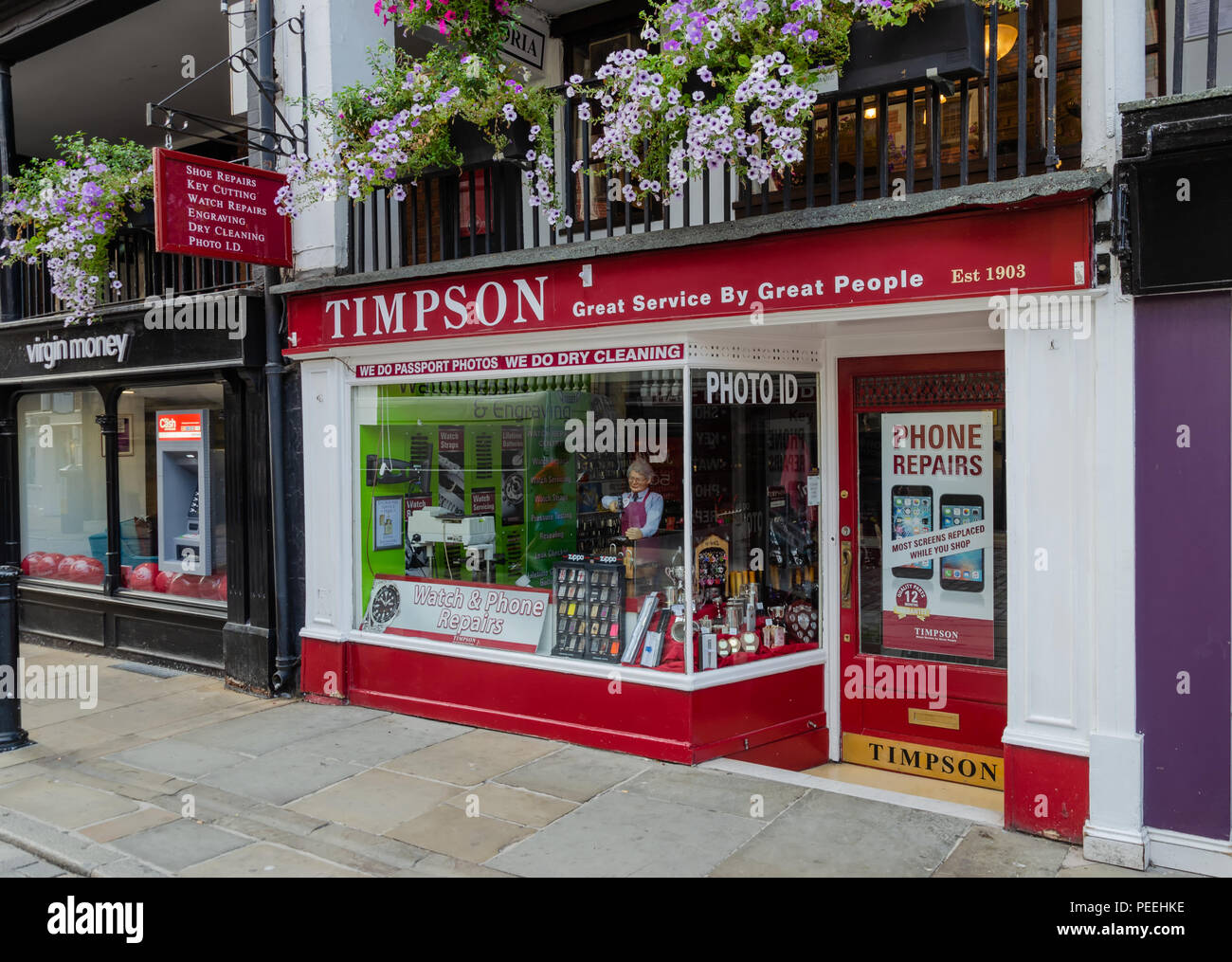 Timpson gruppe plc -Fotos und -Bildmaterial in hoher Auflösung – Alamy