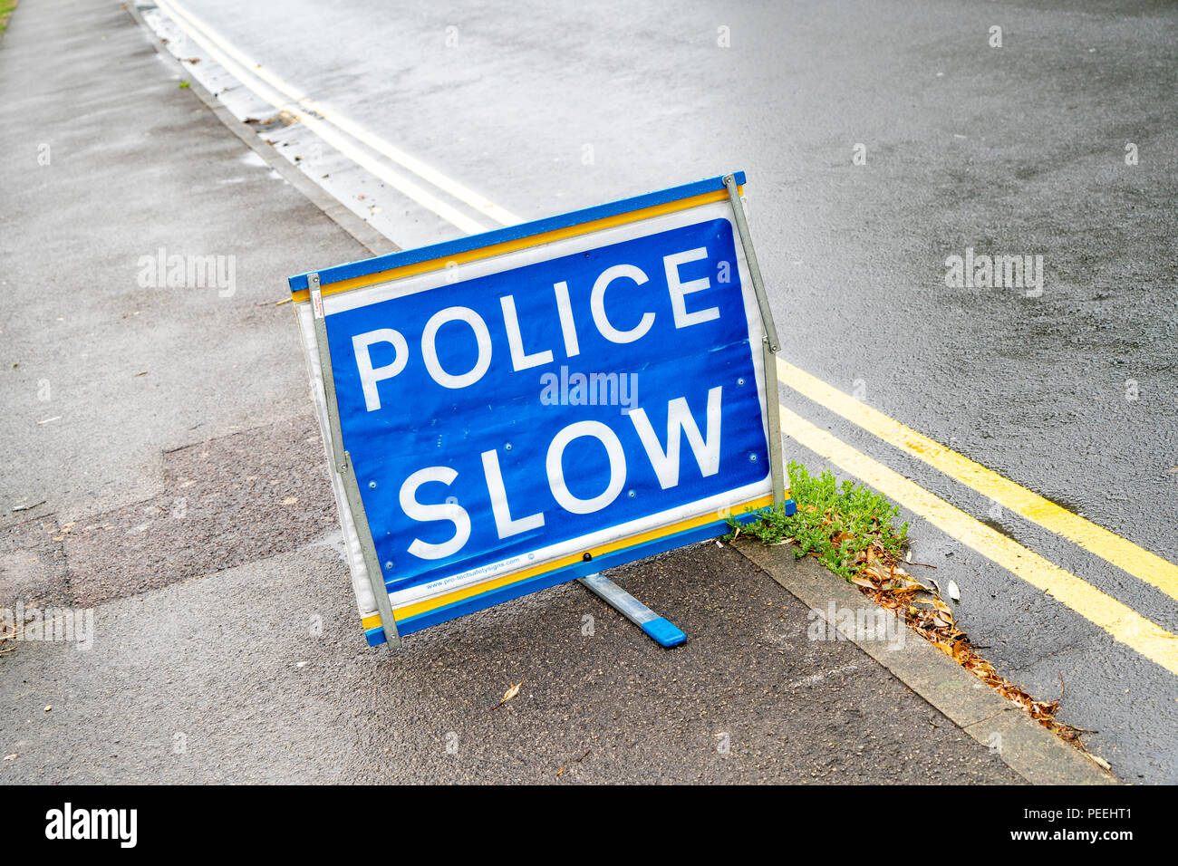 Blaue anweisung -Fotos und -Bildmaterial in hoher Auflösung – Alamy