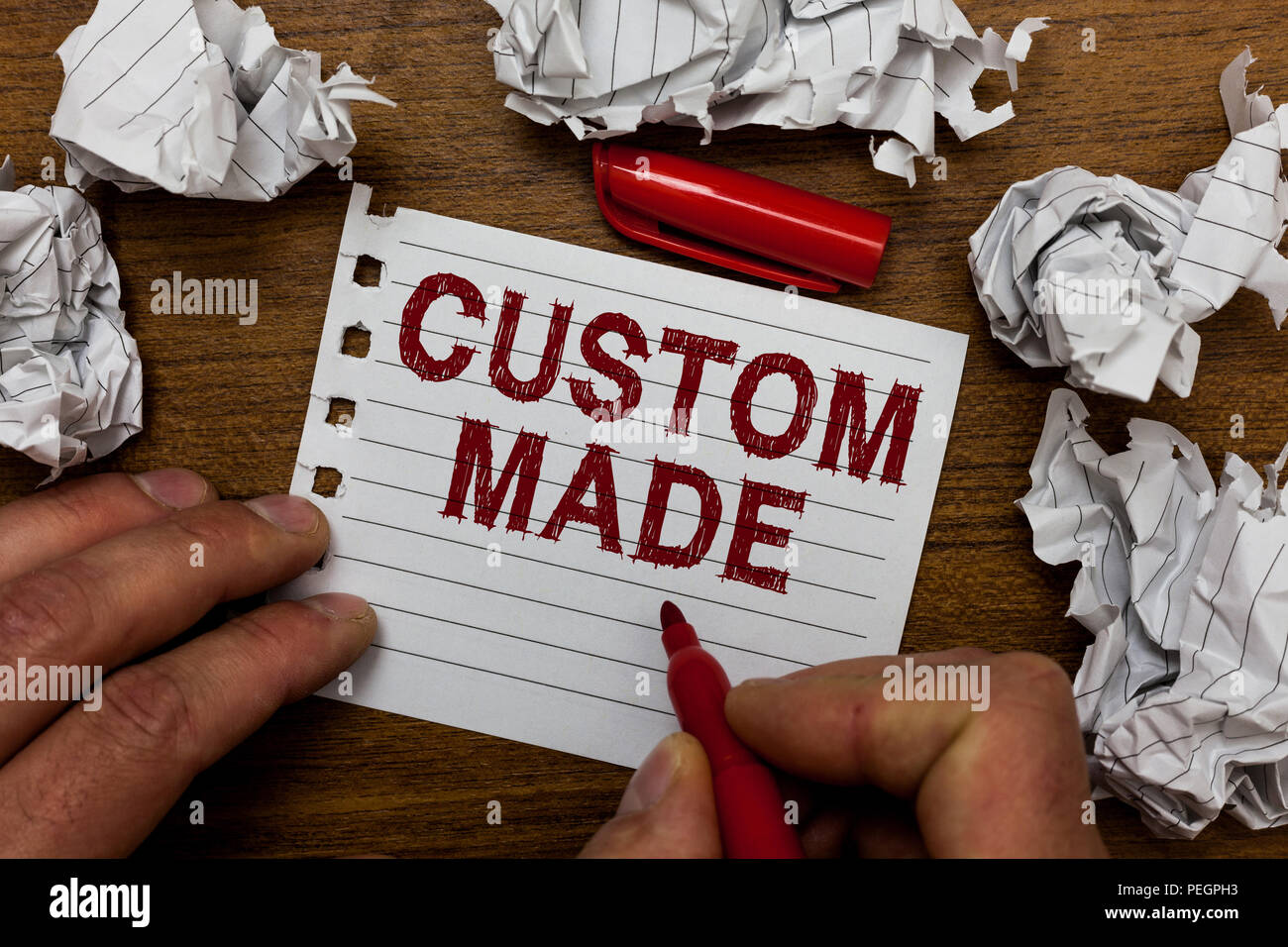 Schreiben Hinweis Übersicht Sonderanfertigungen. Business foto ...