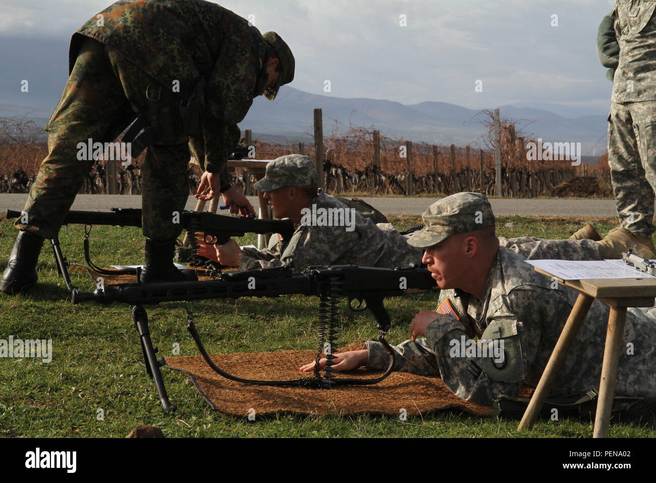 German soldiers in prizren kosovo -Fotos und -Bildmaterial in hoher ...