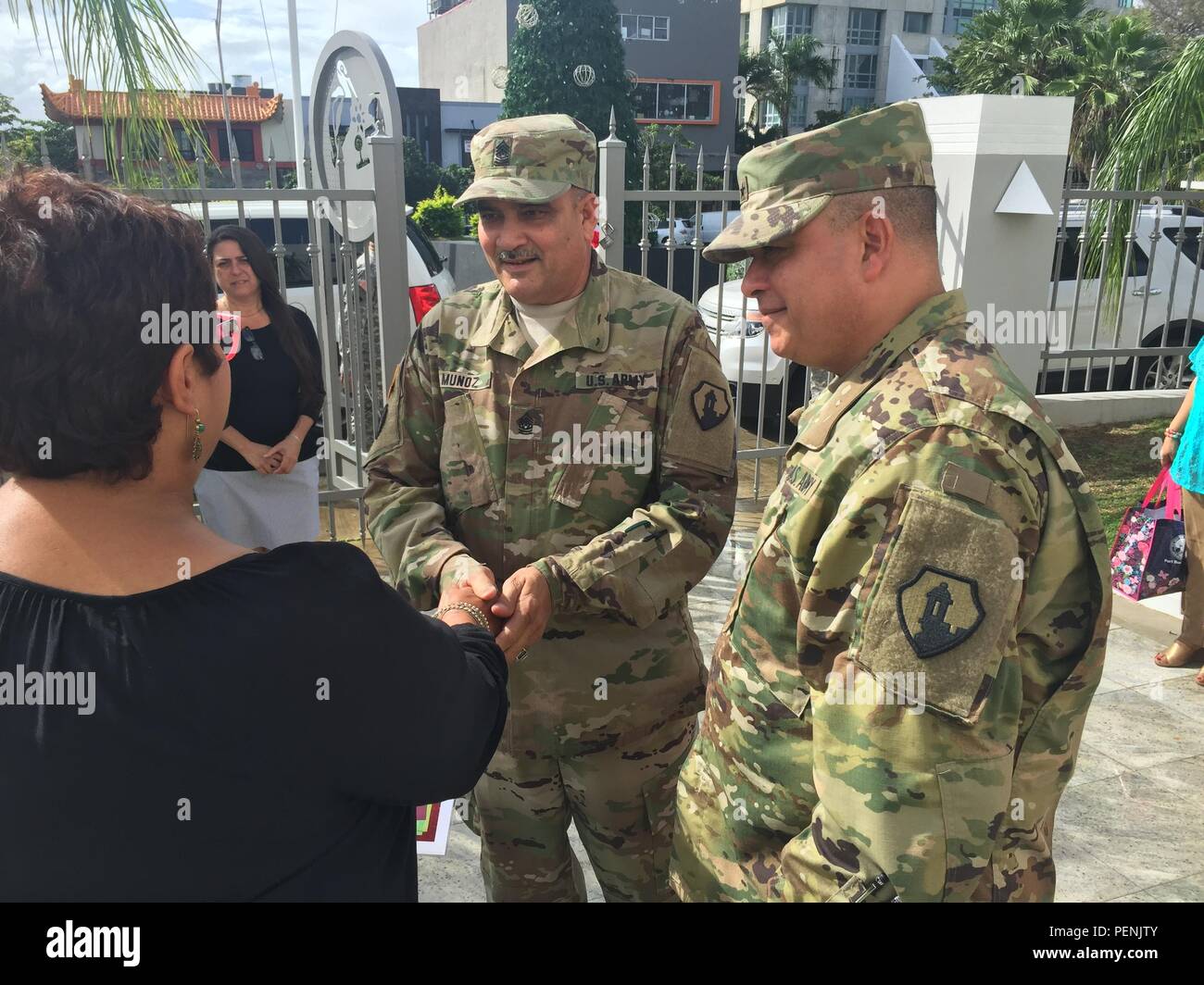 Armee reserve puerto rico -Fotos und -Bildmaterial in hoher Auflösung ...