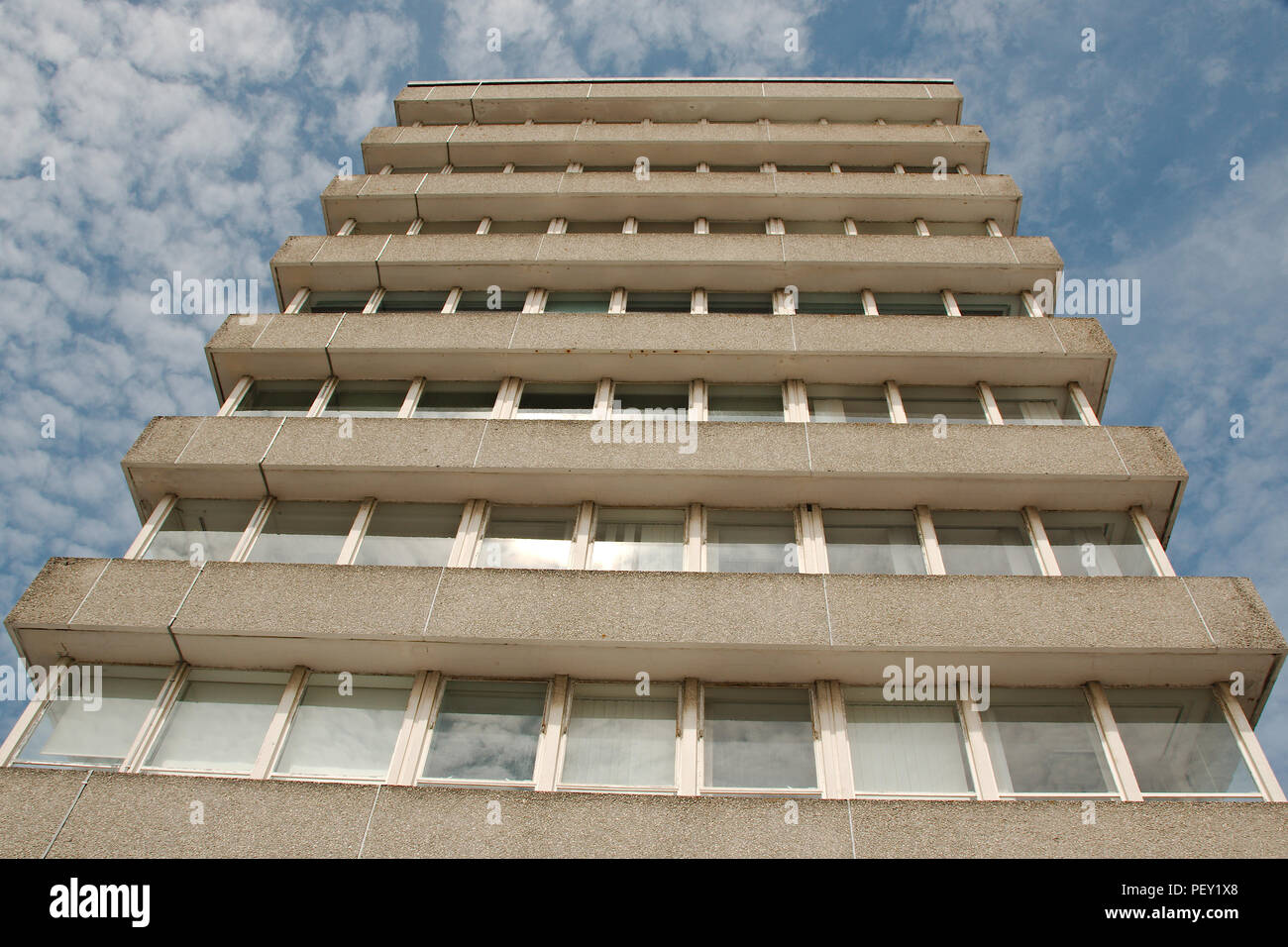 Wohnungsbau der 1970er jahre -Fotos und -Bildmaterial in hoher ...