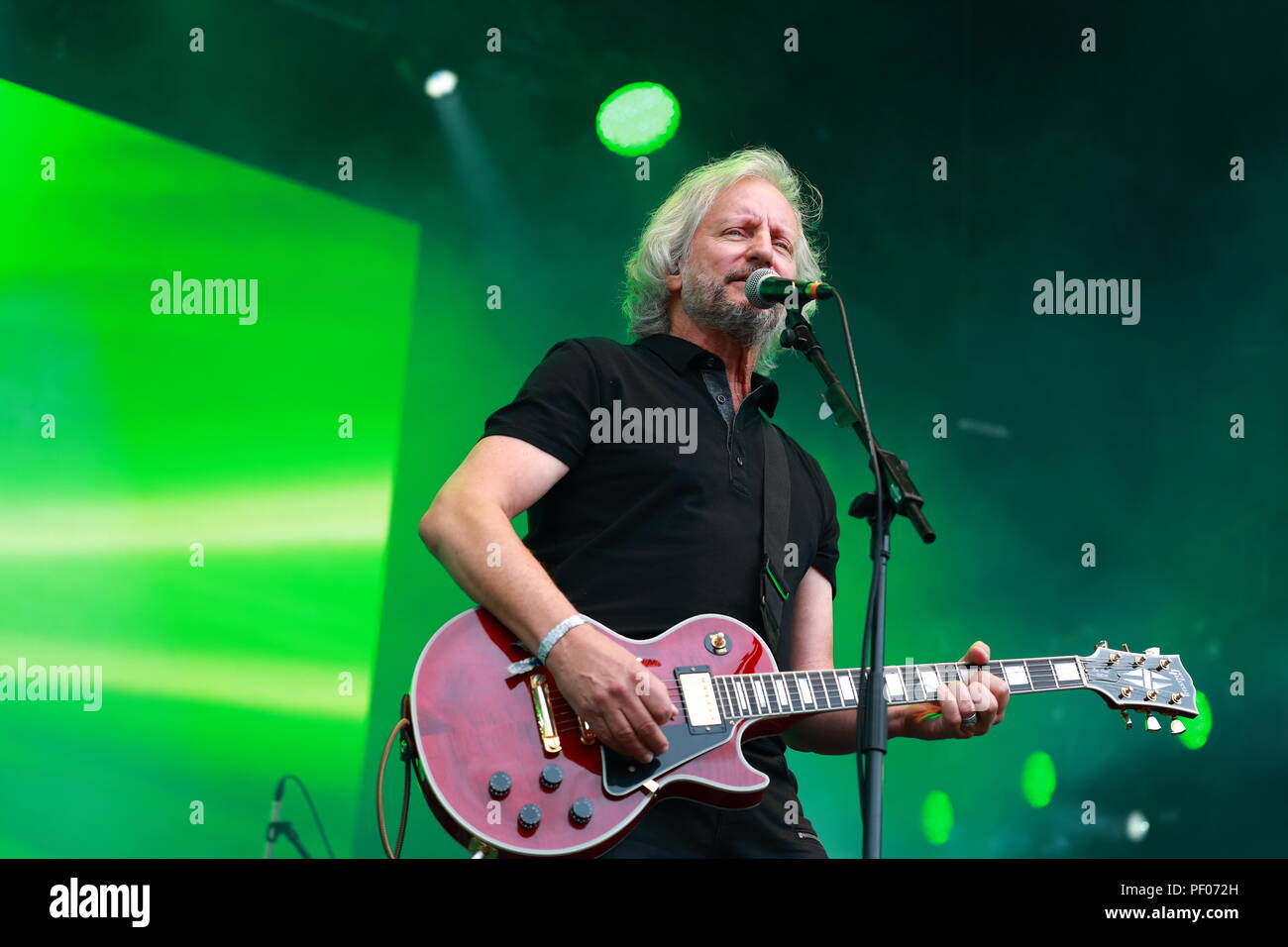 Ehemalige bandenmitglieder -Fotos und -Bildmaterial in hoher Auflösung - Seite 2 - Alamy