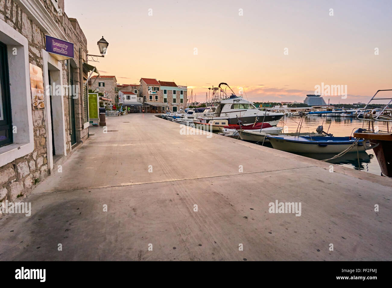 Vodice old town touristic destination -Fotos und -Bildmaterial in hoher ...