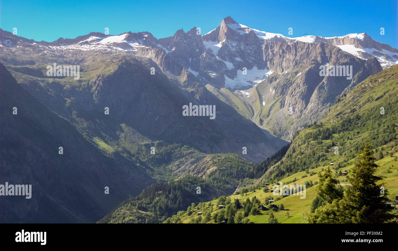 Risihorn ist der Berg von Bellwald (Wallis, Schweiz Stockfotografie - Alamy