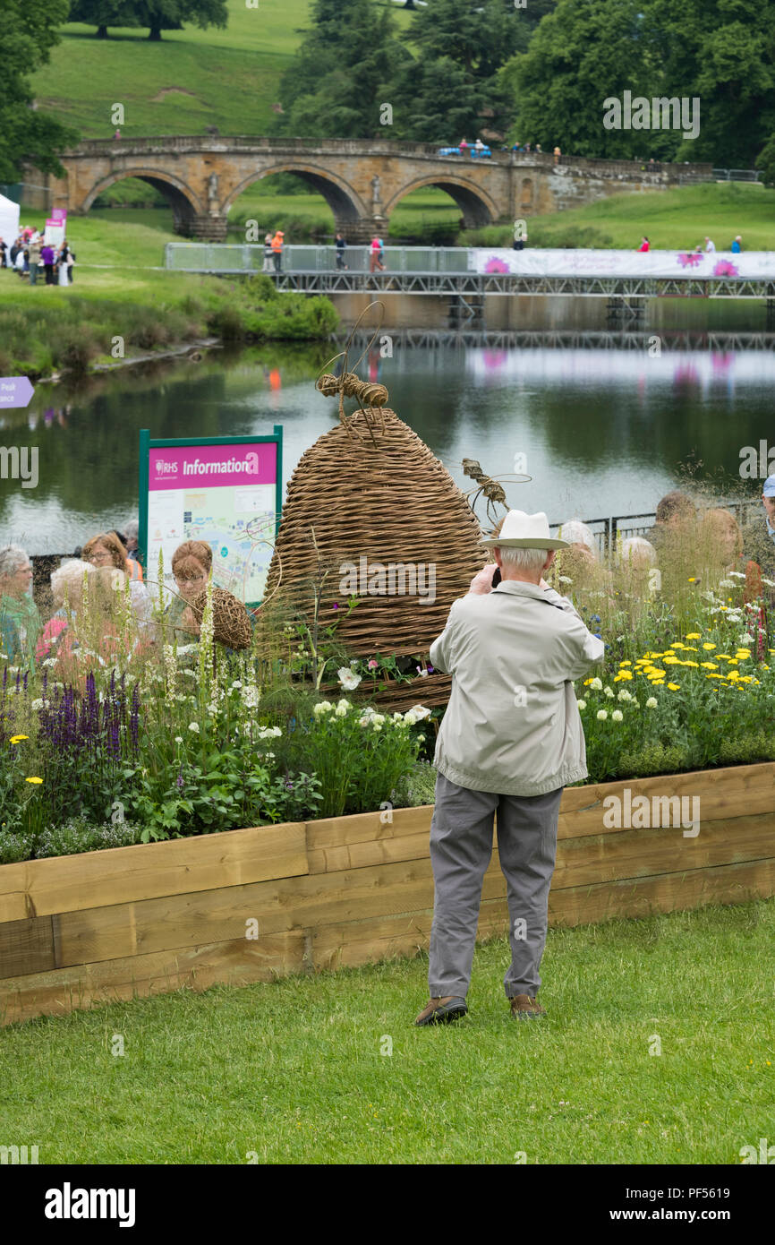 Deb hirsch skulptur -Fotos und -Bildmaterial in hoher Auflösung – Alamy