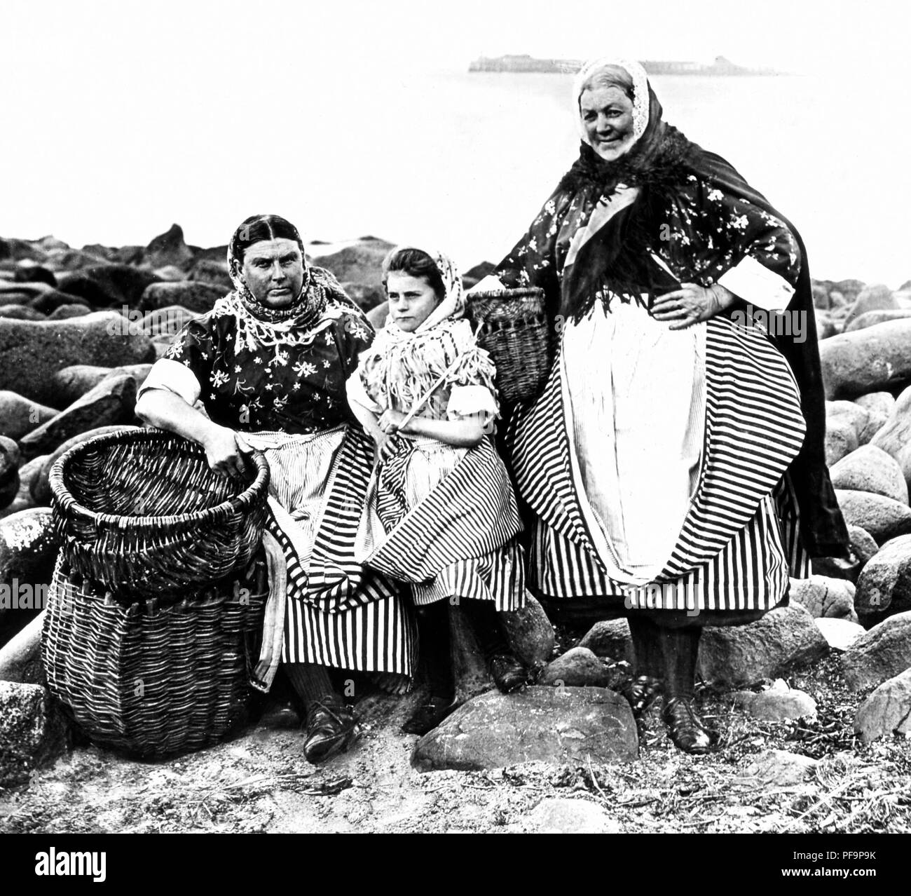 Fishwives Scotland Stockfotos und -bilder Kaufen - Alamy