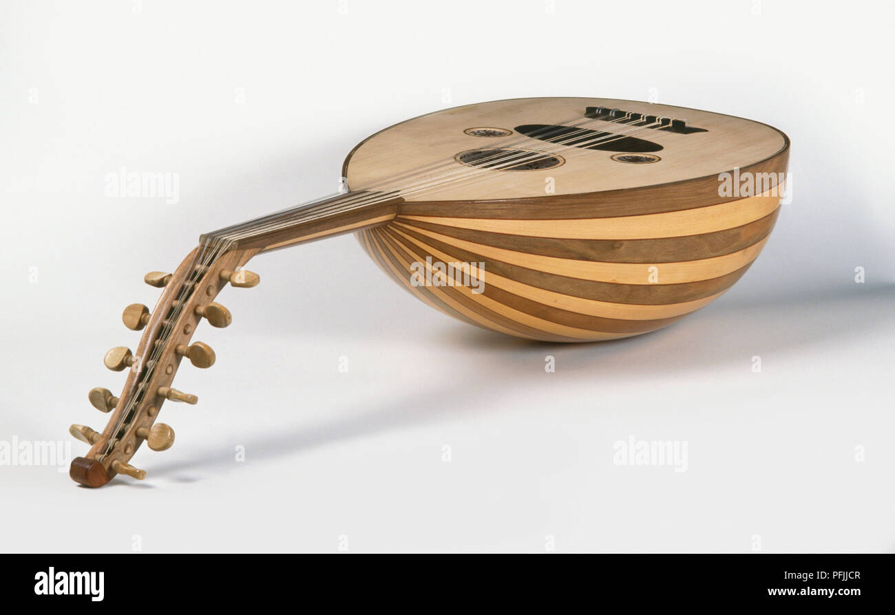 Lute music instrument -Fotos und -Bildmaterial in hoher Auflösung – Alamy