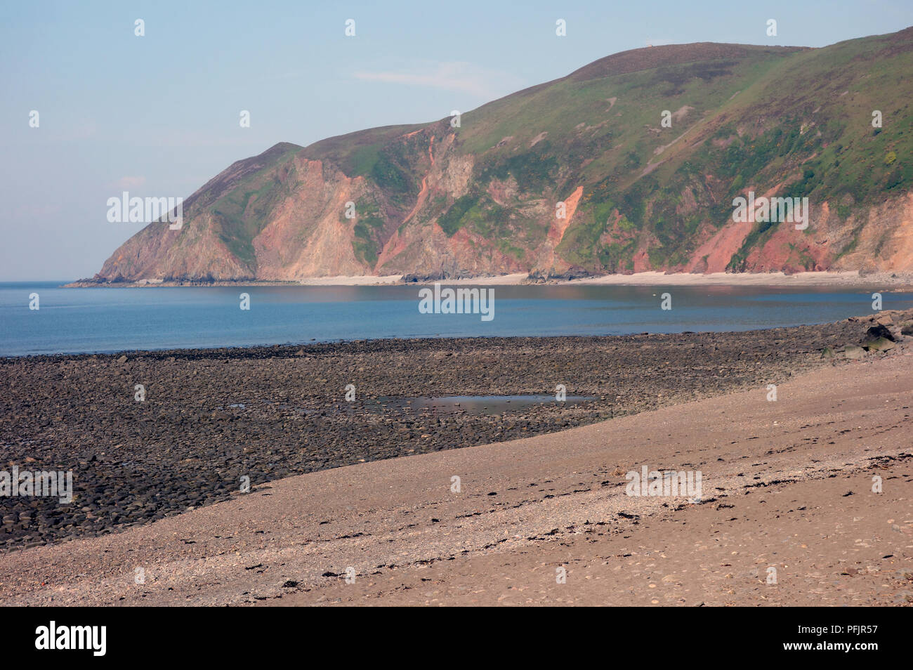 Lynmouth Strand mit vorland Point & Butter Hill bei Sonnenuntergang auf ...