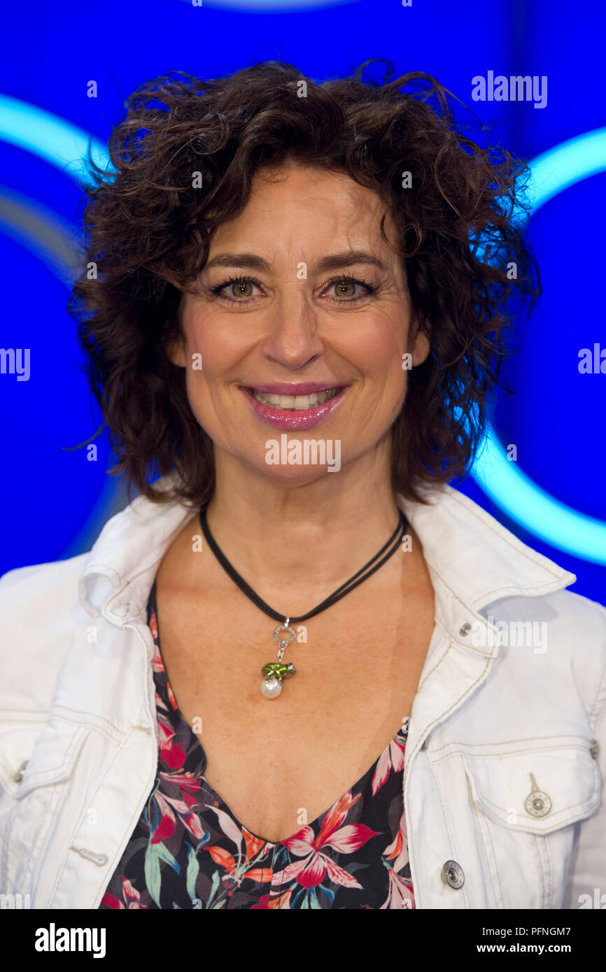 German tv presenter game show Stockfotos und -bilder Kaufen - Seite 6 ...