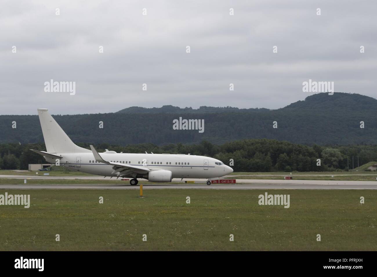 Ein US Air Force C-40 B Clipper, der 86Th Airlift Wing zugeordnet ...