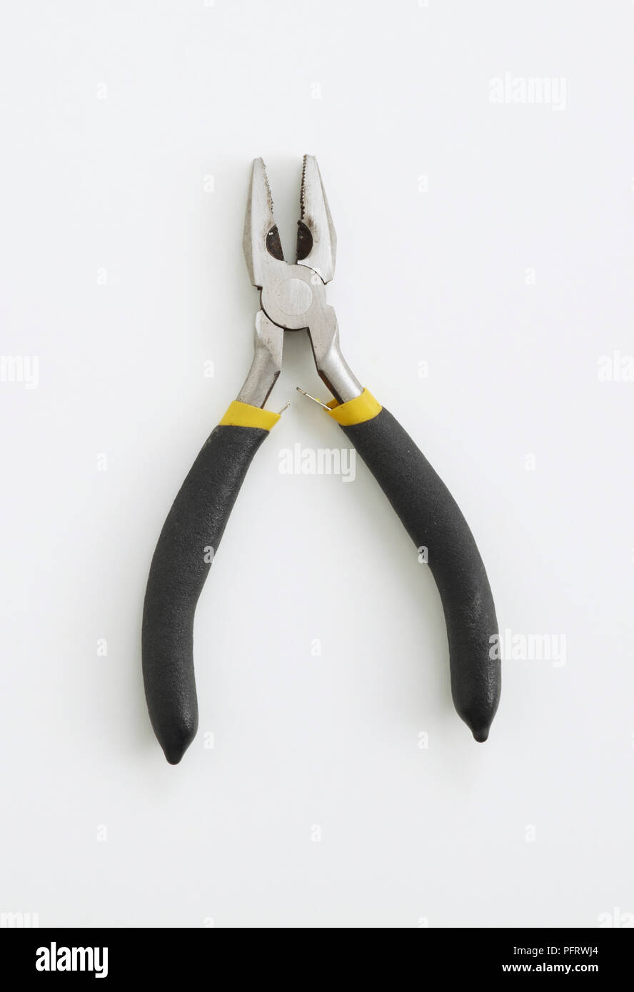 Zange oder kralle oder zange oder clip -Fotos und -Bildmaterial in ...