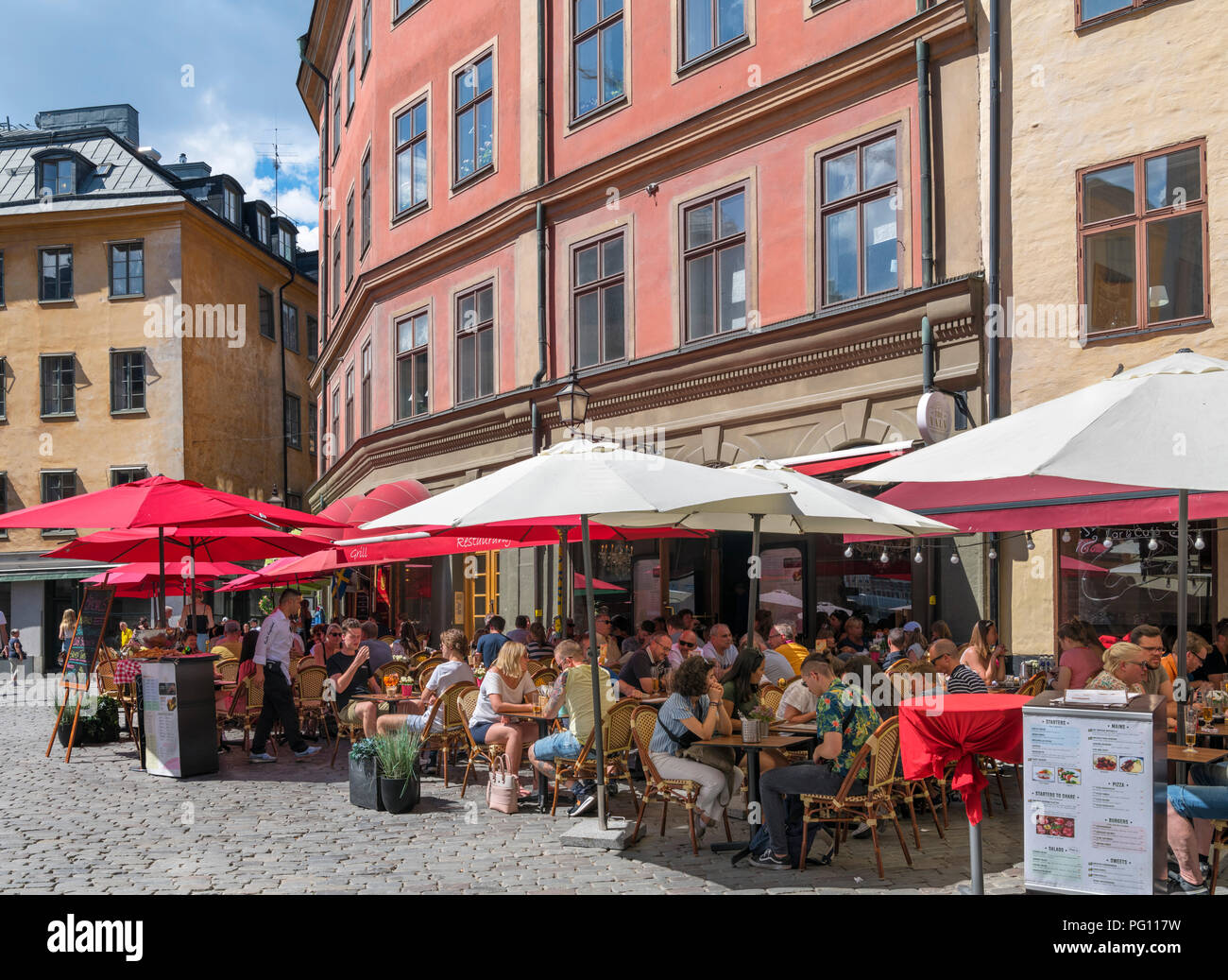 Stockholm gamla stan bar -Fotos und -Bildmaterial in hoher Auflösung ...