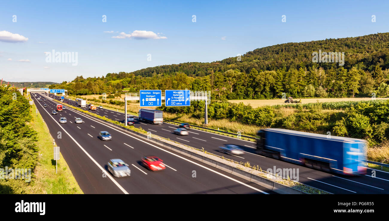 Deutschland, Baden-Württemberg, Leonberg, Autobahn A8 Stockfotografie ...