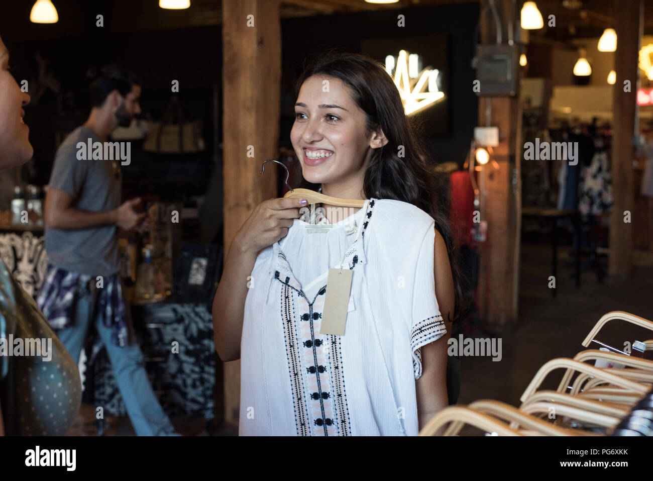 Unser neues kleid -Fotos und -Bildmaterial in hoher Auflösung – Alamy