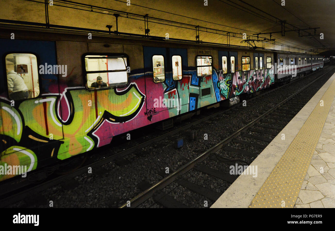 Graffiti Rom Italien Stockfotos und -bilder Kaufen - Alamy