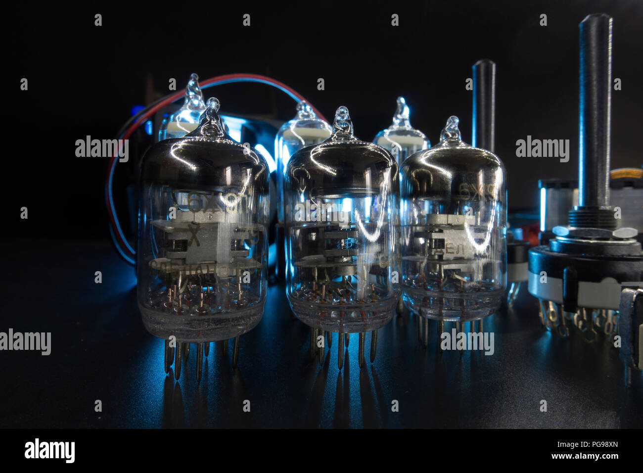 Vakuum komponenten -Fotos und -Bildmaterial in hoher Auflösung – Alamy