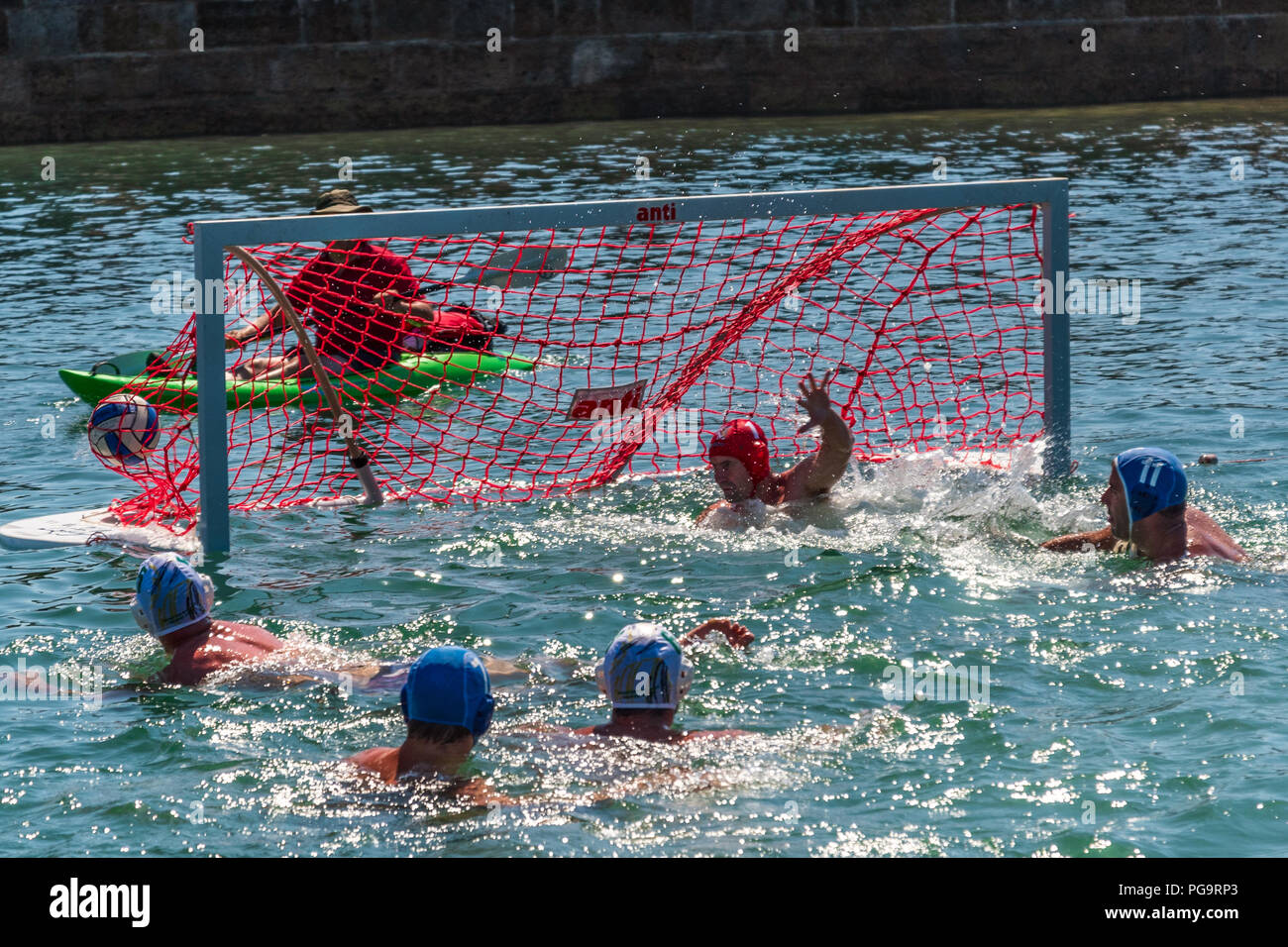 Wasserball meisterschaften -Fotos und -Bildmaterial in hoher Auflösung ...