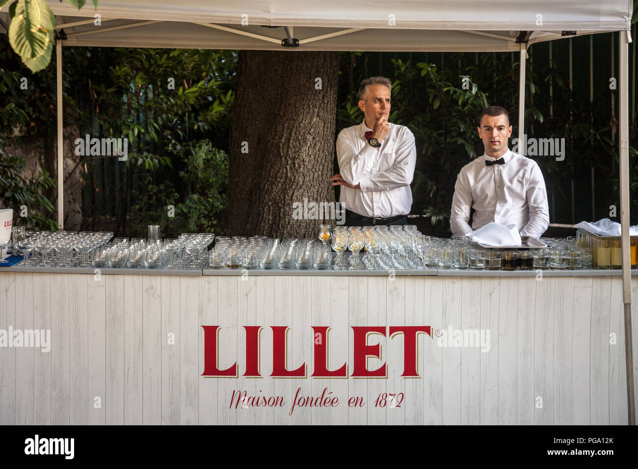 Lillet logo -Fotos und -Bildmaterial in hoher Auflösung – Alamy