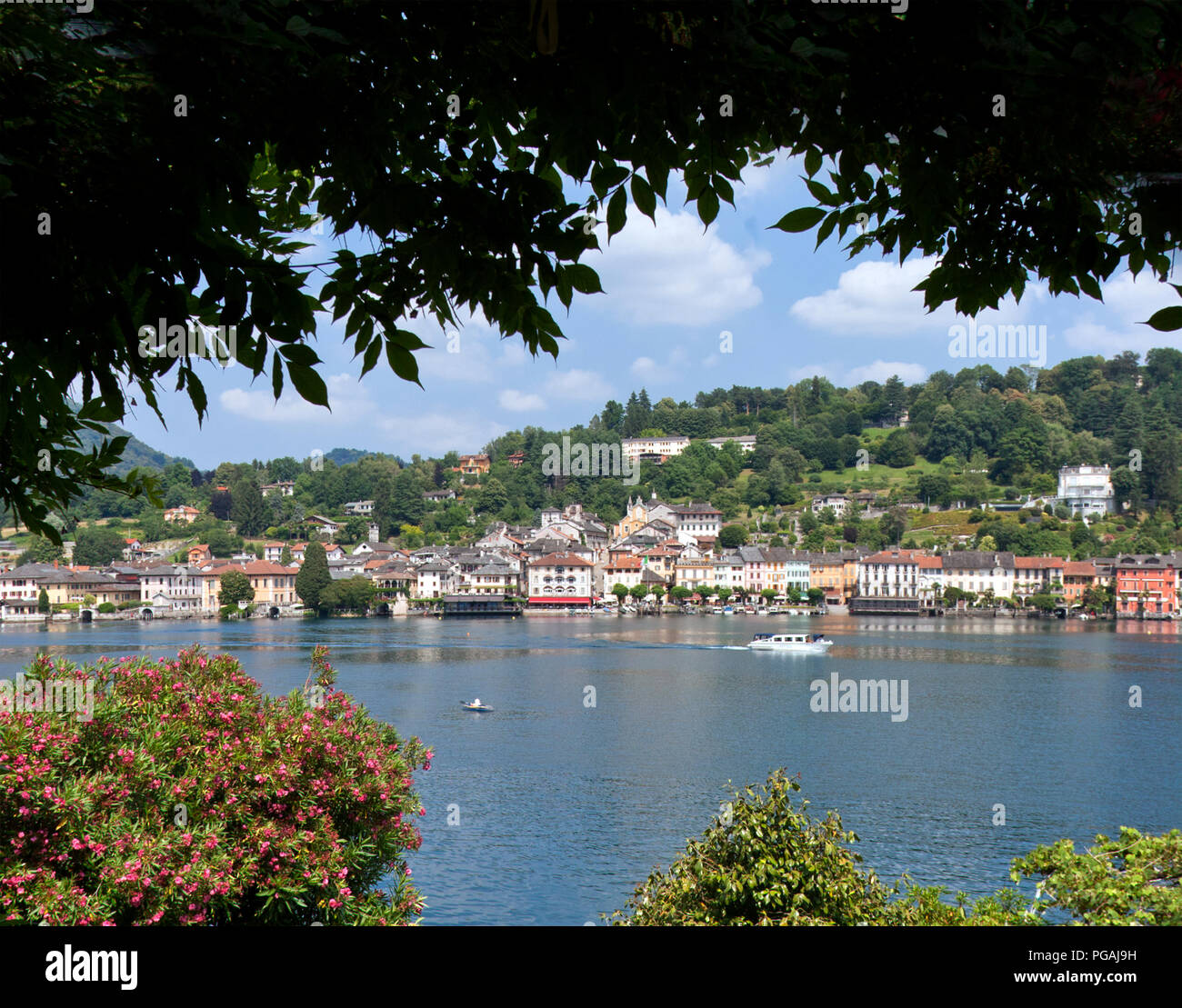Lake orta italy -Fotos und -Bildmaterial in hoher Auflösung – Alamy